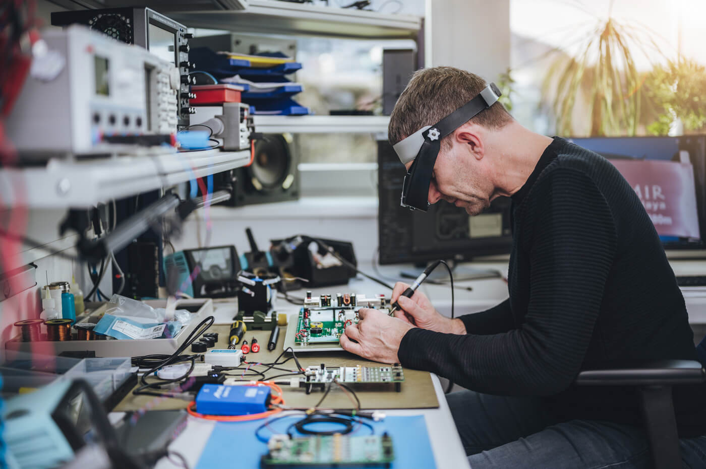 SQUID Electronic: TYPO3 Site p557353